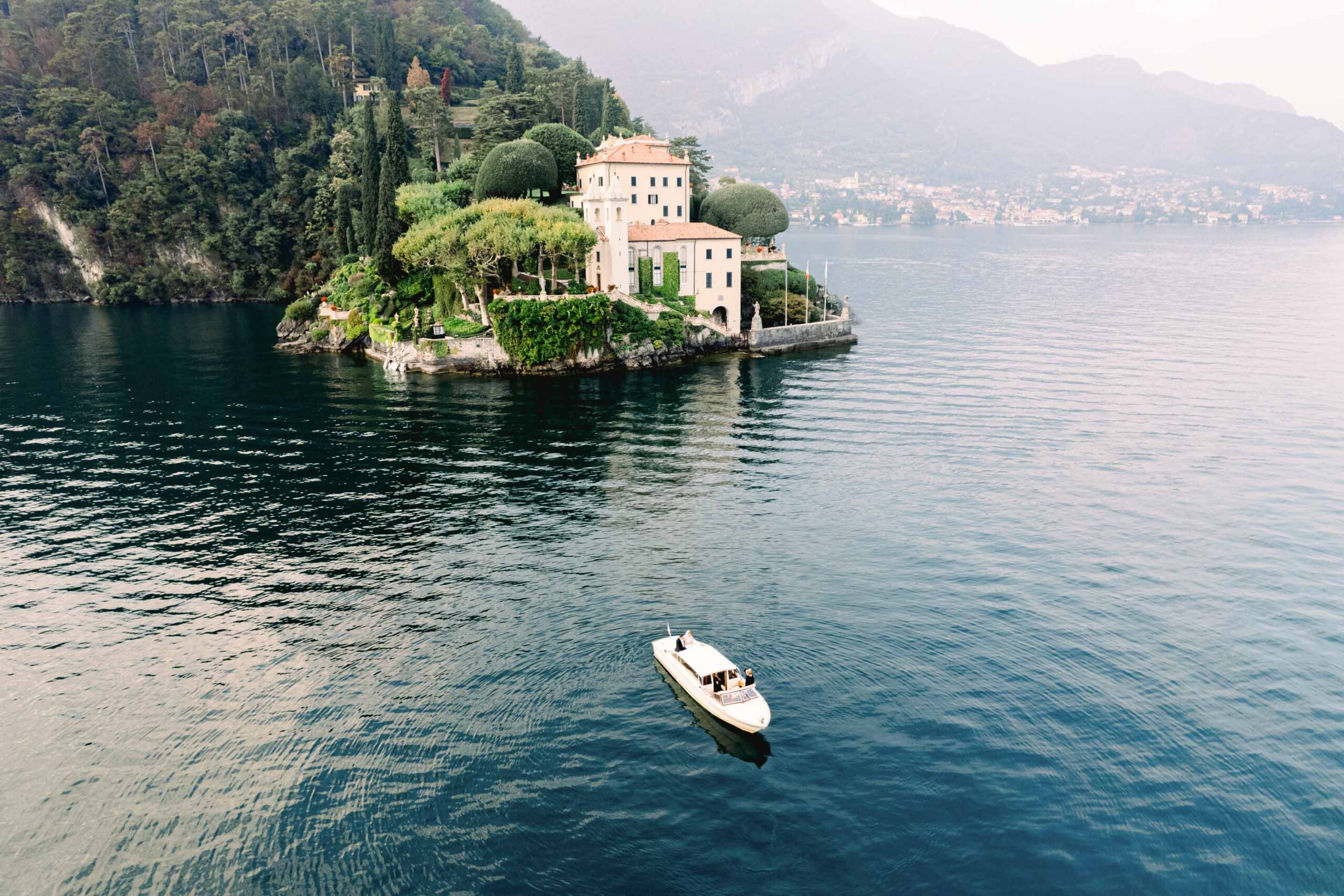 Tips to plane your Elopement in Lake Como • Leonora Aricò - Portraits ...
